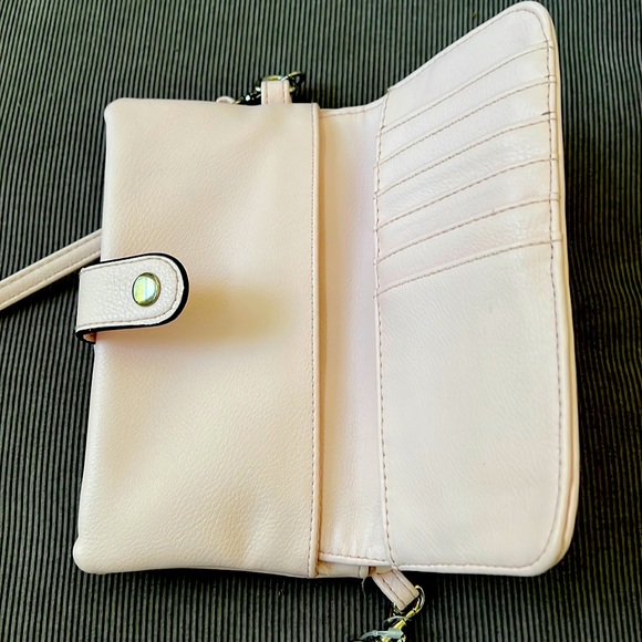 wild fable | Bags | Light Pink Wild Fable Purse With Many Pockets ...